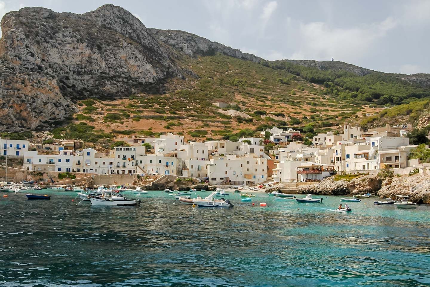 Cosa vedere a Levanzo in vacanza | Tourist Lines
